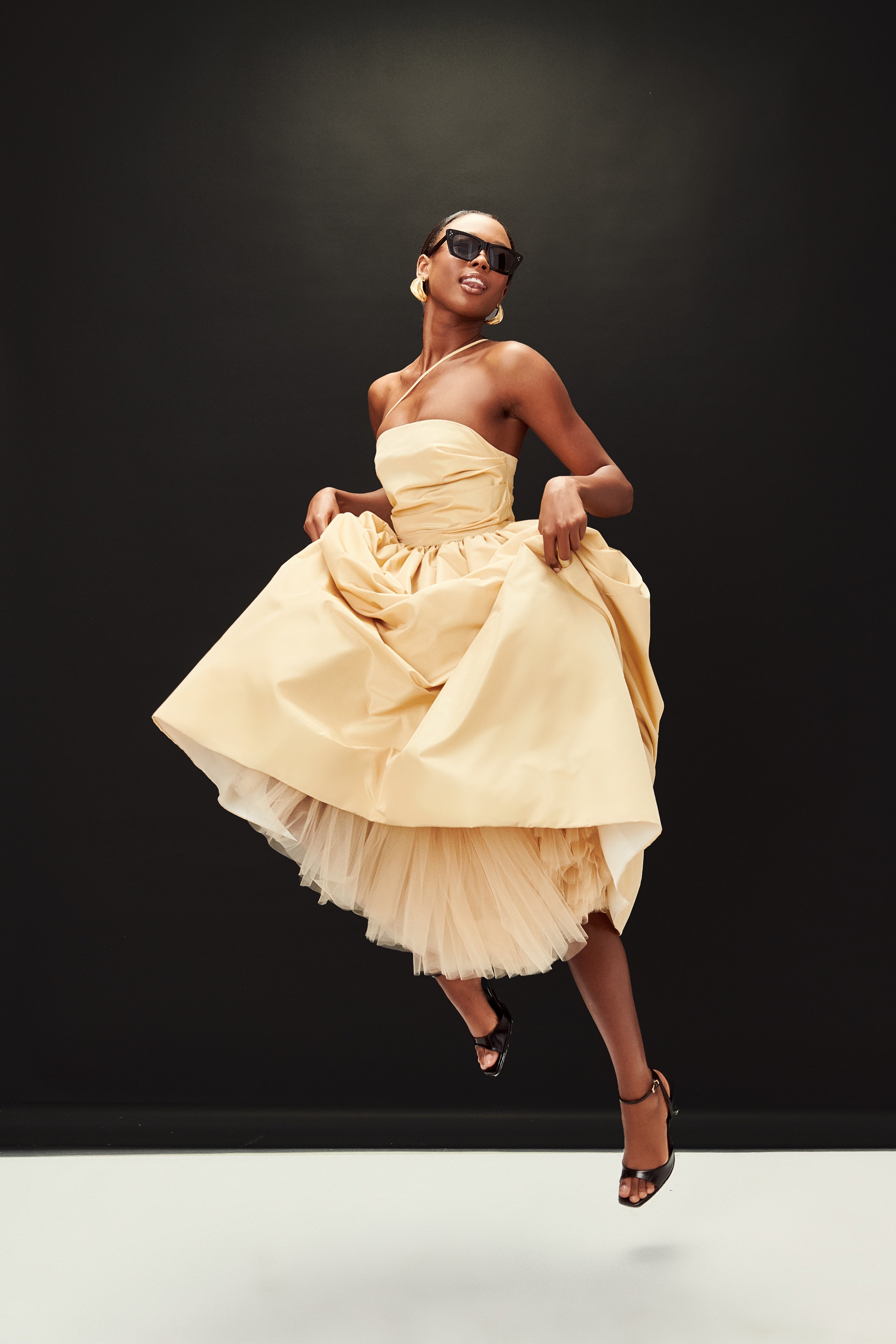 Yeni – Labarin Studio